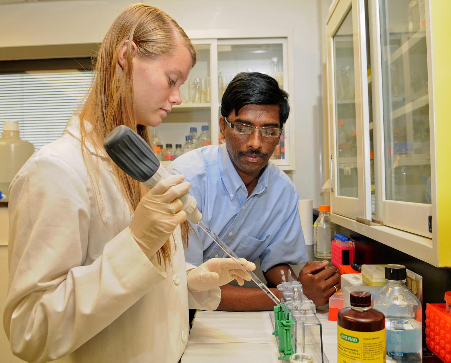 High school students, interning through CTSI-SEED program, “take it to ...